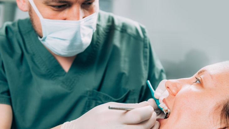 🦷 Zahnextraktion – Gründe, Ablauf und Risiken